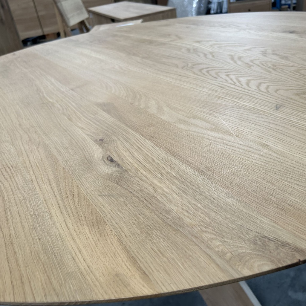 Circle dining table | Re-loved